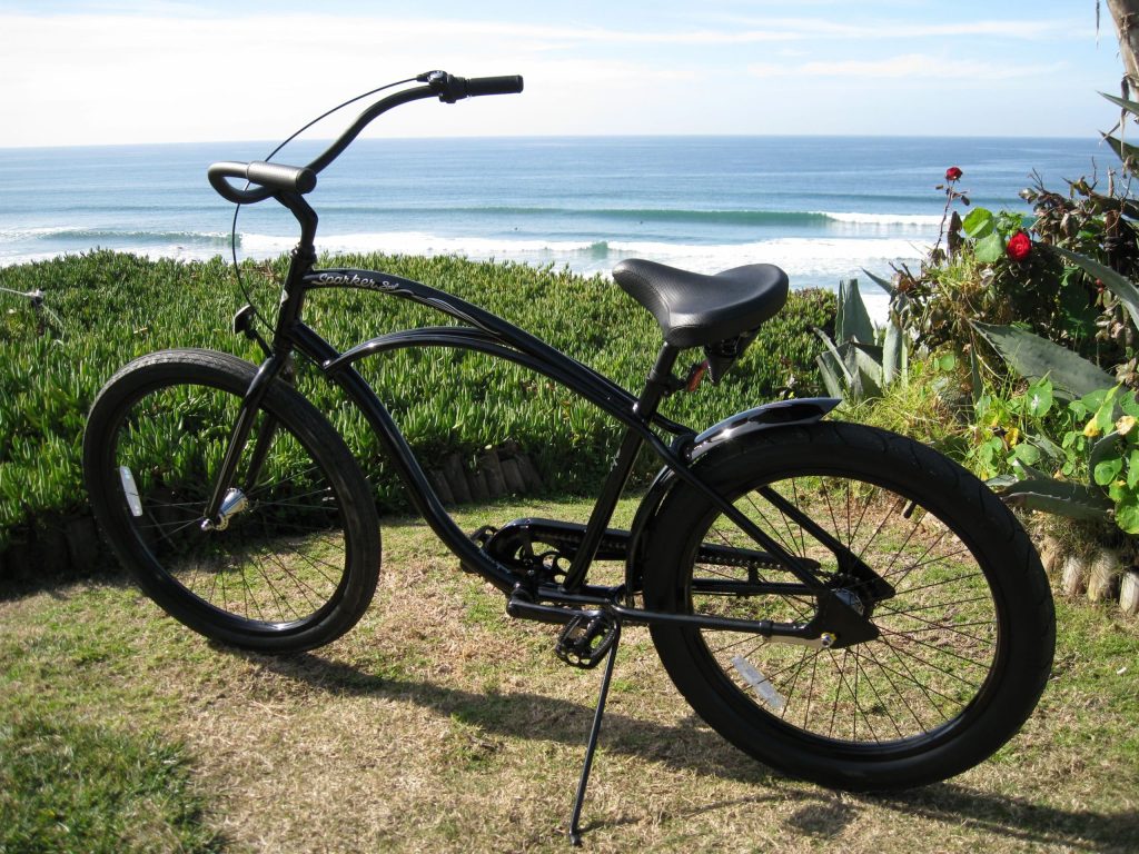 Classic 26'' Schwinn Legacy Cruiser Bike - BikeGET | The Best Cruiser ...